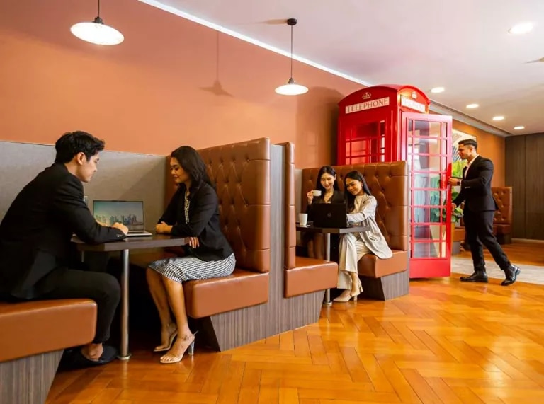 Singapore meeting room rental | Boardroom For Hire SG | Servcorp SG